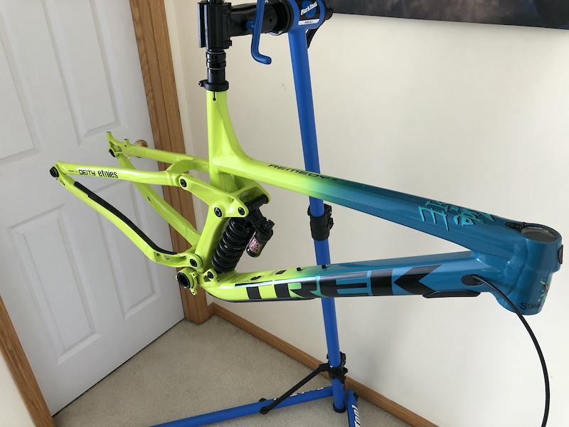 2020 Trek Remedy 8 Frame + Reverb Dropper / Extra shock For Sale