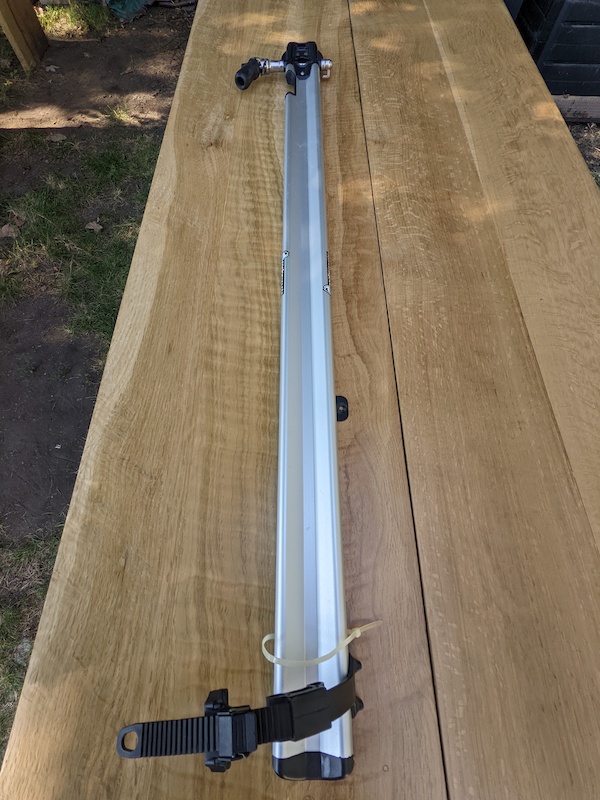 RockyMounts JetLine Silver Bike Roof Rack For Sale