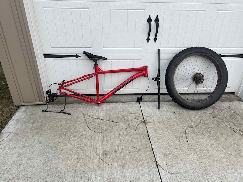 Raliegh Fatbike frame and some parts For Sale