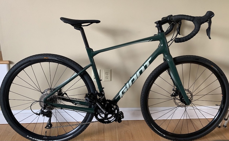 2021 Giant Revolt 2 For Sale