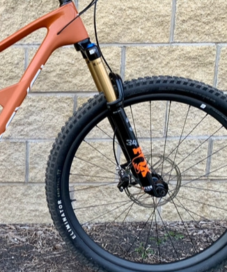 2022 FOX 34 Factory 29" 140mm 44mm offset Fit4 For Sale