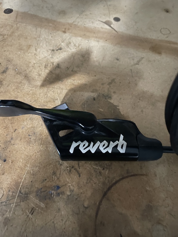 2020 RockShox Reverb 1x Remote + FREE post For Sale