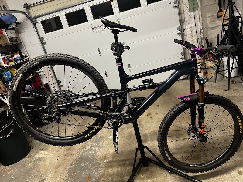 2020 Custom habit se For Sale