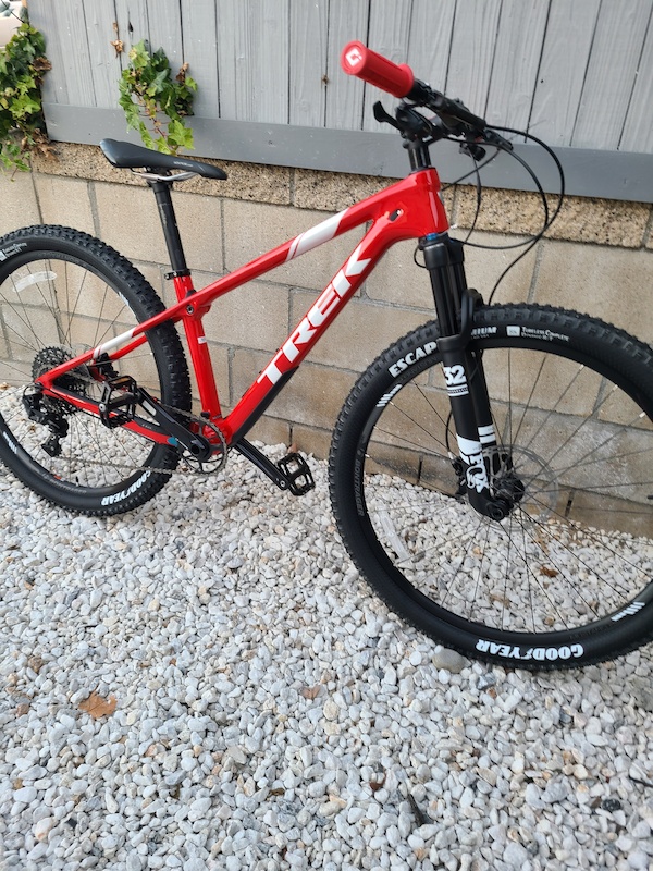 New trek pro caliber 9.7 For Sale