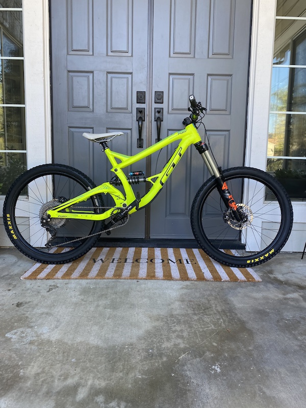 2016 Large GT Fury World Cup Trade for YT Capra/Jeffsy For Sale