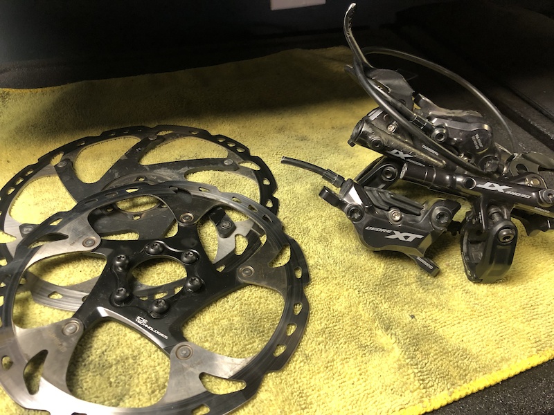 2022 Shimano deore XT breaks w/rotors For Sale