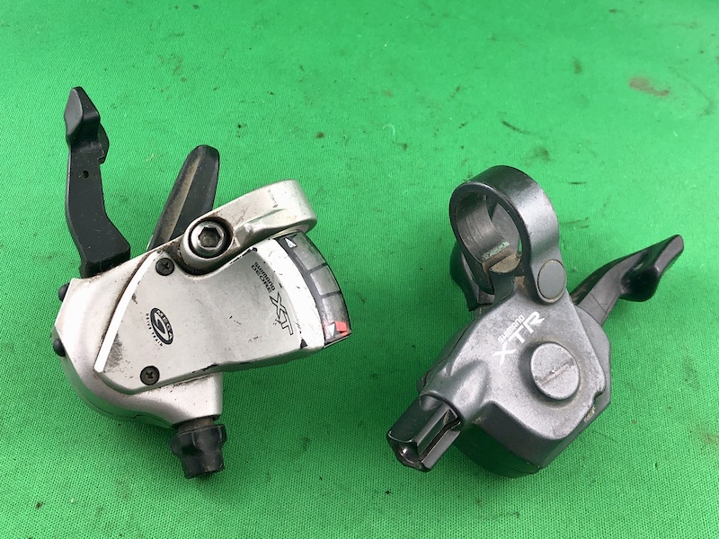 SHIMANO XT and XTR Trigger Shifter Set 3 x 9 Speed For Sale