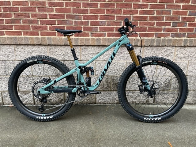 2022 Pivot Mach 6 XS Pro XT/XTR Carbon wheels For Sale