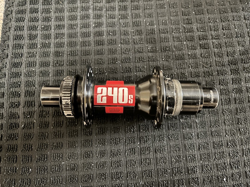 2019 DT Swiss 240S For Sale