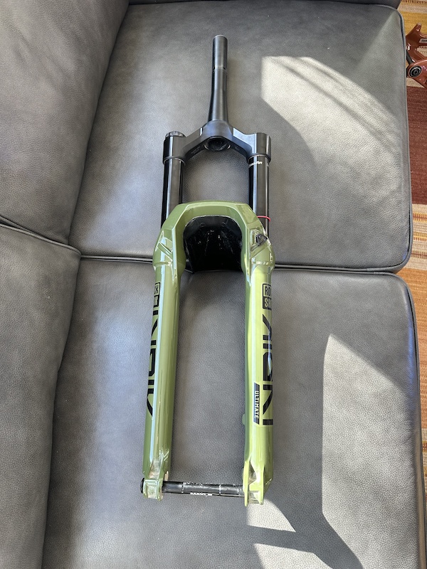 2023 Lyric Ultimate, 160mm For Sale