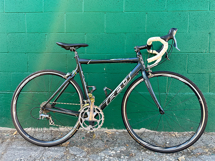 2009 Felt F4sl Carbon Fiber, Shimano Wheels, Ultegra 2x10 For Sale