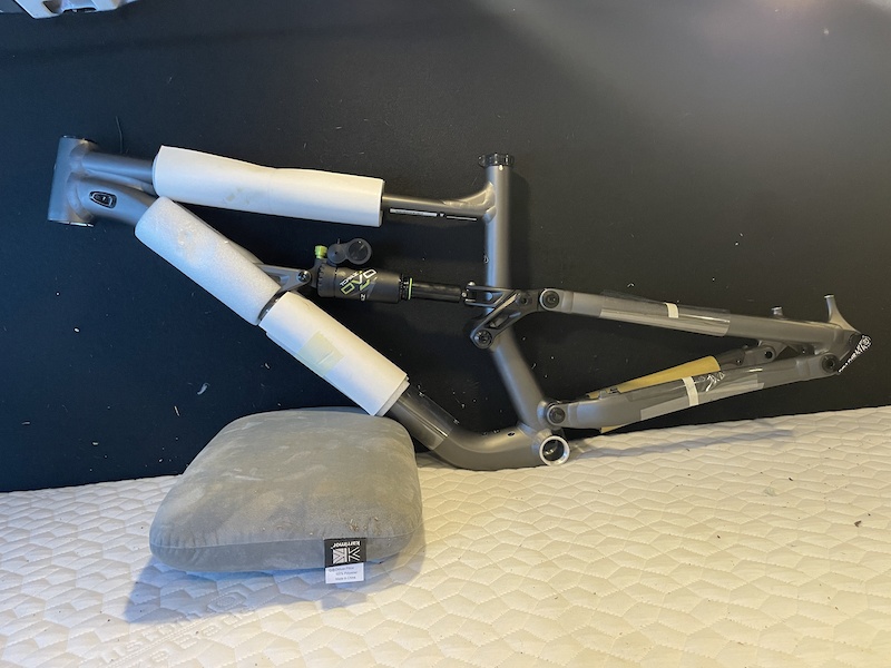 2022 Specialized status For Sale