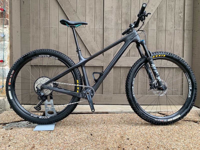 2022 Yeti ARC C1 Size Large in Raw Carbon For Sale