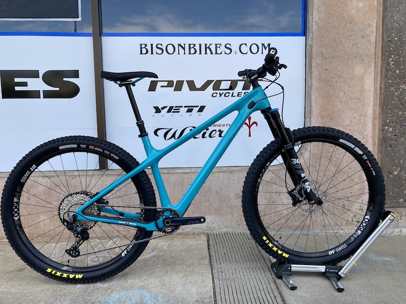 2021 Yeti ARC size large For Sale