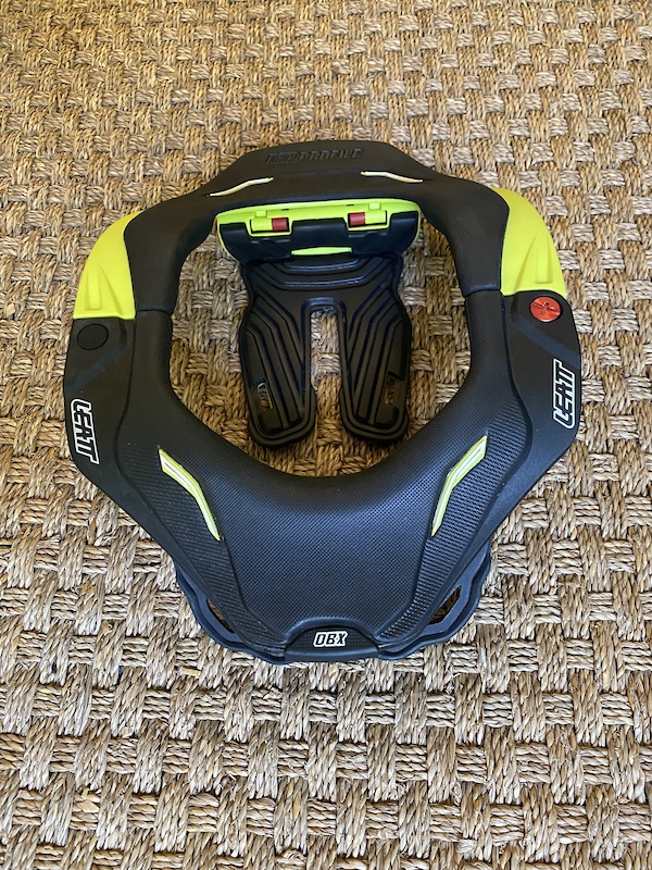 2021 LEATT DBX Profile MTB Neck Brace L/XL For Sale