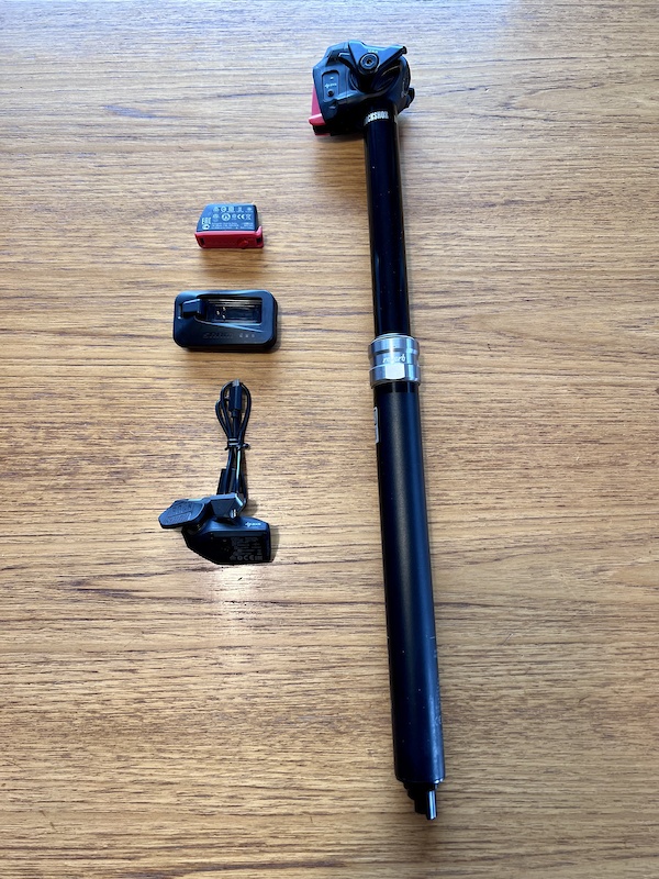 2021 Rock Shox AXS Reverb seatpost - 30.9mm, 170mm drop For Sale