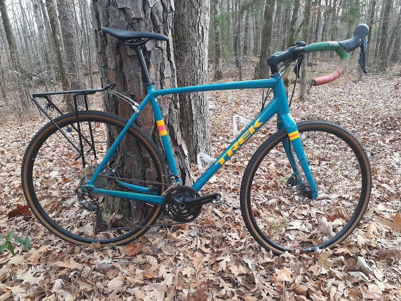 2021 58 cm Trek Checkpoint ALR5 For Sale