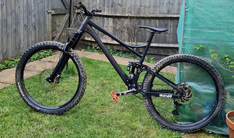 2021 Banshee Titan and Rockshox/Fox For Sale