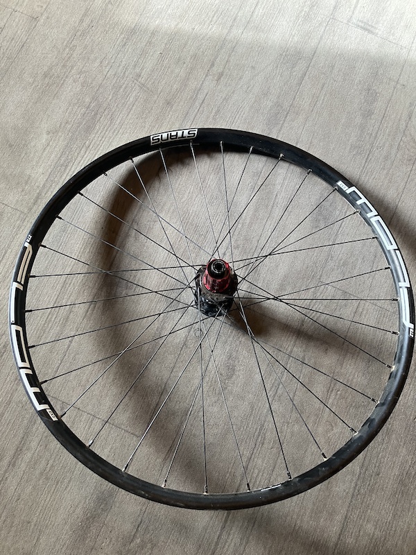 2020 Stans Flow Neo rear DH 12x157 32h HG 6 bolt For Sale
