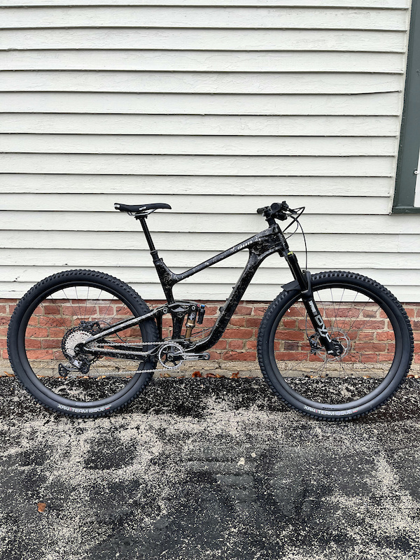 2022 Giant Trance Advanced Pro Carbon Large Custom XT For Sale