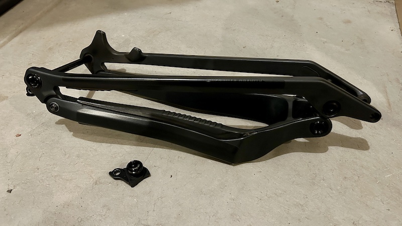 2022 Full Revved Pistol/Pistola Rear Triangle For Sale