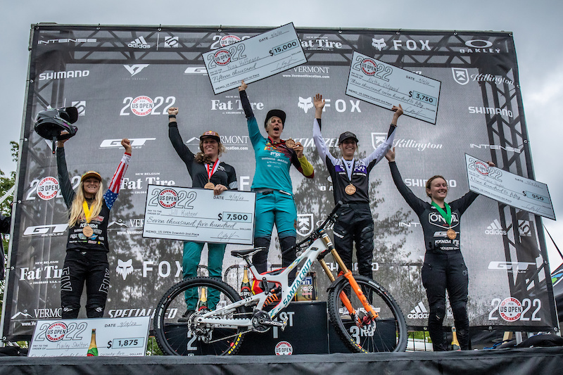 Kailey Skelton, Jill Kintner, Nina Hoffmann, Aletha Ostgaard, Mazie ...