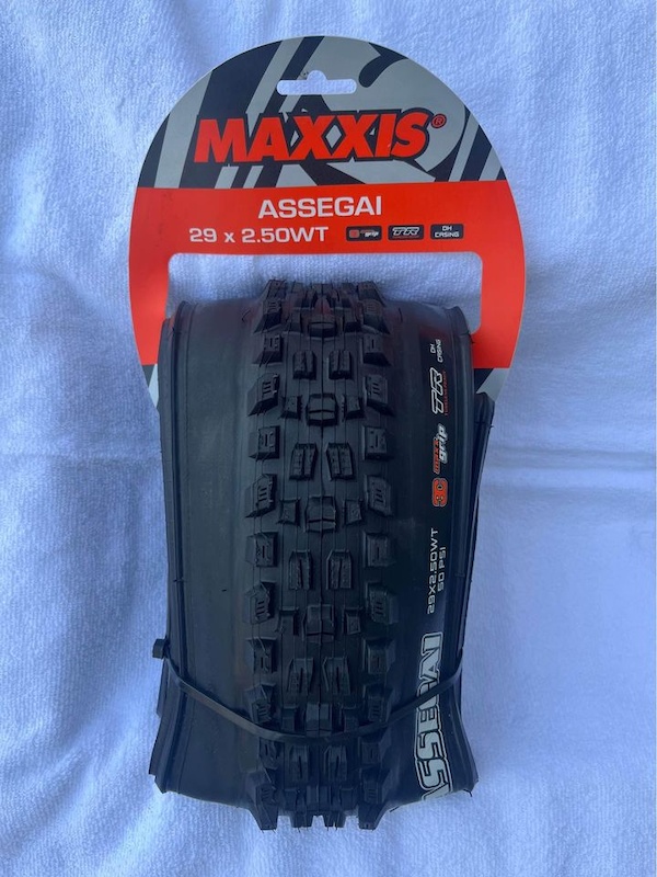 Maxxis Assegai 29x2.5 WT 3C Maxx Grip DH For Sale