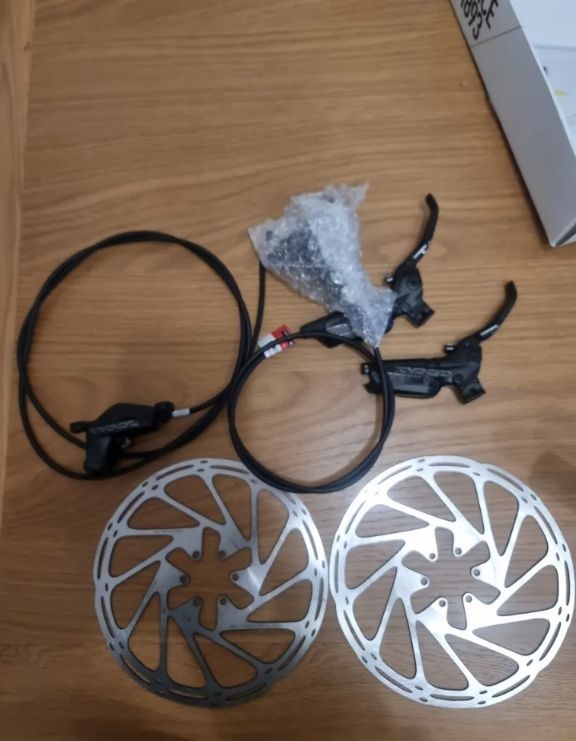 2022 SRAM Code R Brakeset Inc bar clamps For Sale