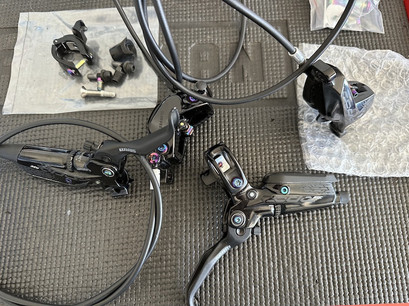 SRAM Code RSC Brakes with 203mm Rotors For Sale