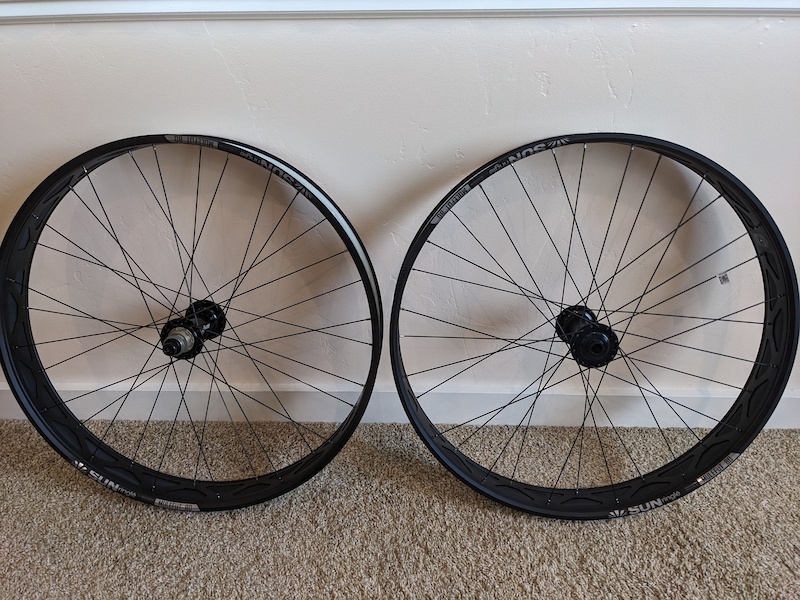 2023 Sun Ringle MuleFut 80SL V2 27.5-inch For Sale