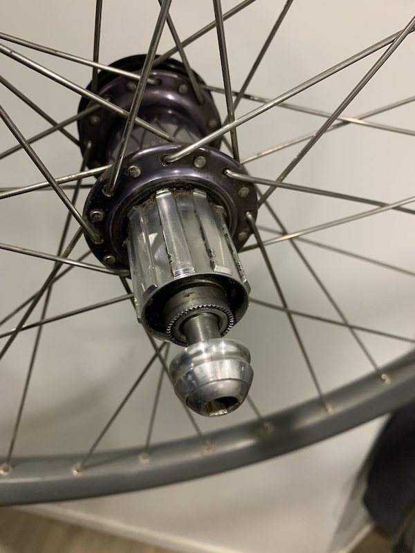 10x135 bolt on king hub / 729 rim For Sale