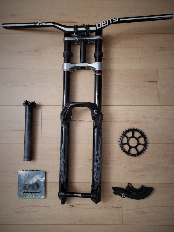 2022 Rockshox Boxxer Select RC For Sale