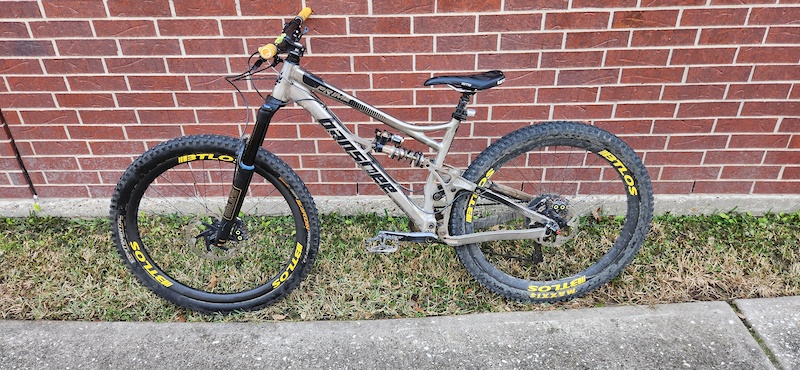 2018 Banshee Prime V2, Large, Ohlins, EXT, Carbon Wheels For Sale