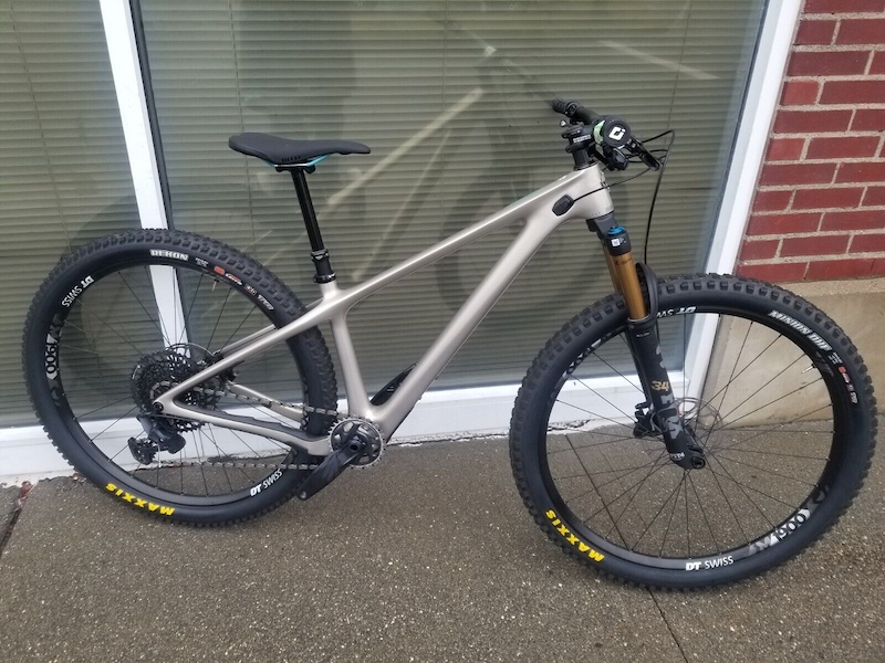 2022 Yeti Arc T-Series C2 w Fox Factory For Sale
