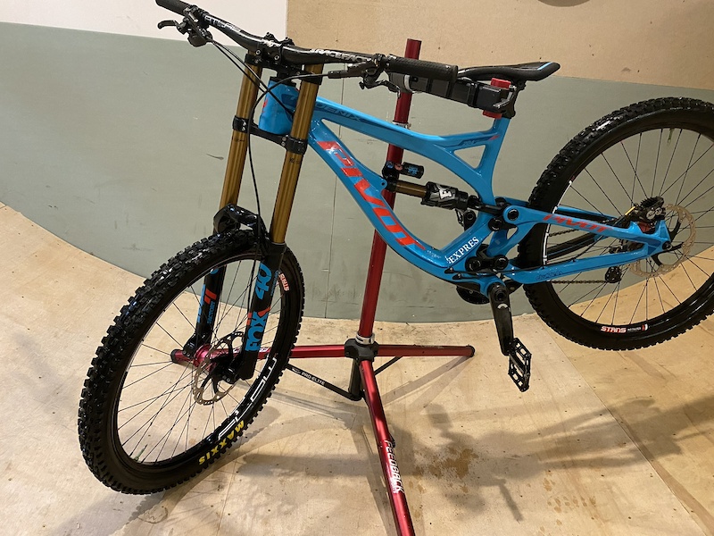 2019 Pivot Phoenix ‘Price Reduced’ For Sale