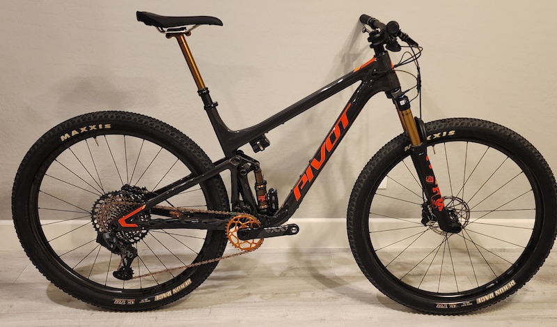 2023 Pivot Mach 4SL Team XX1 AXS Live Valve Size Large For Sale