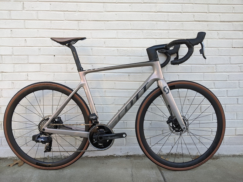 2022 Scott Addict RC10 - size Large 56cm For Sale