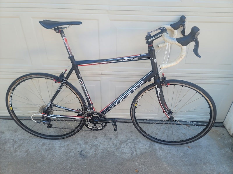 2012 61cm Felt Z85 road bike For Sale