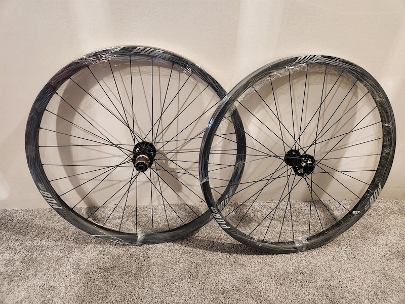 2022 PUB Carbon Boost Wheelset 27.5 *NEEDS TO GO* For Sale