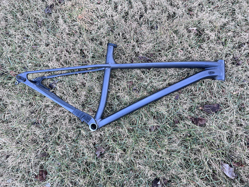 2022 Specialized Fuse 29 M4 Frame For Sale