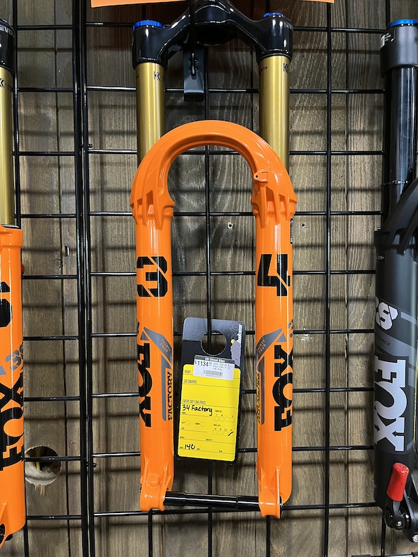2022 Fox 34 Factory 29” 140mm, 44mm offset grip 2 For Sale
