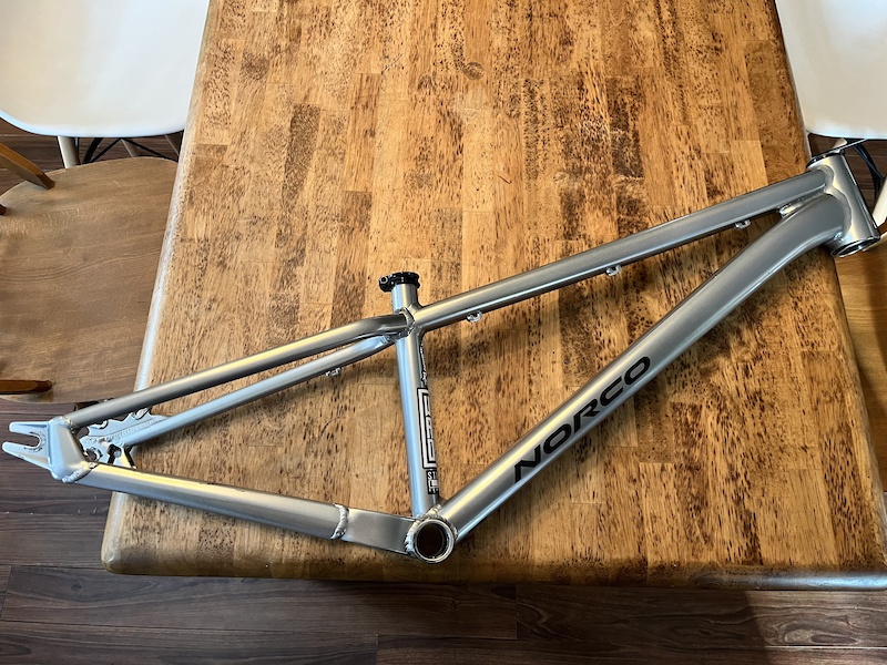 2022 Norco Rampage Team Frame Large Silver Price Drop! For Sale
