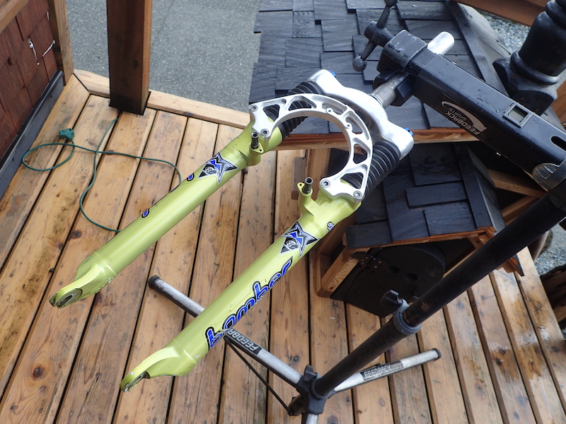 Marzocchi Z2 Atom Bomb, zesty colour!! For Sale