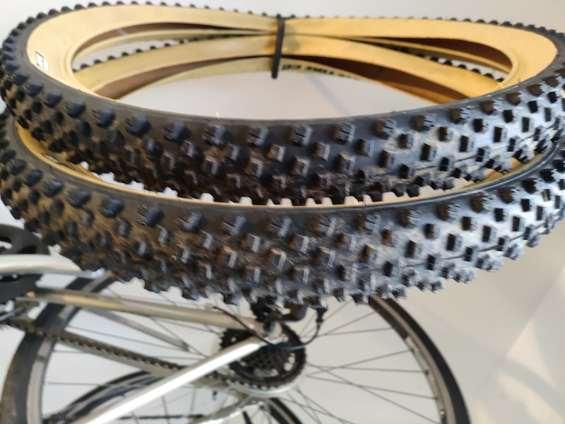 2021 Vee tire crown gem 24 inch tire For Sale