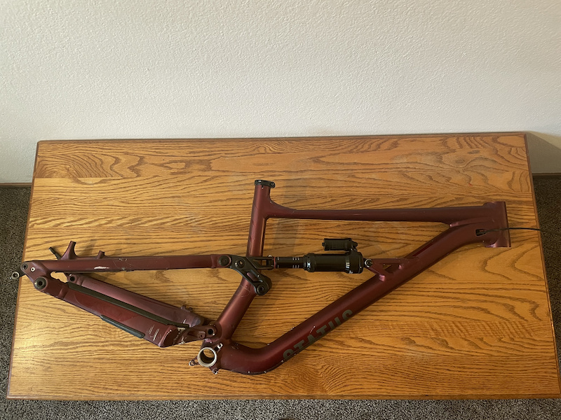 2020 S3 Specialized Status 160 frame For Sale