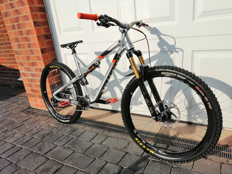 2018 Commencal meta tr v4.2 world cup edition For Sale