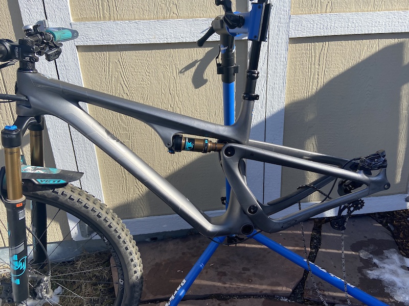 2021 Yeti SB115 Turq Frame, dropper post and extras For Sale