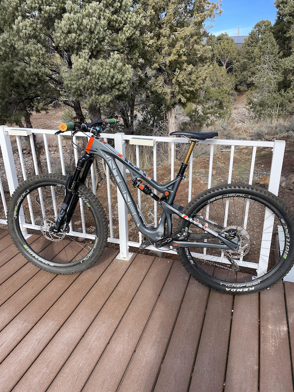 2019 INTENSE ACV custom build For Sale