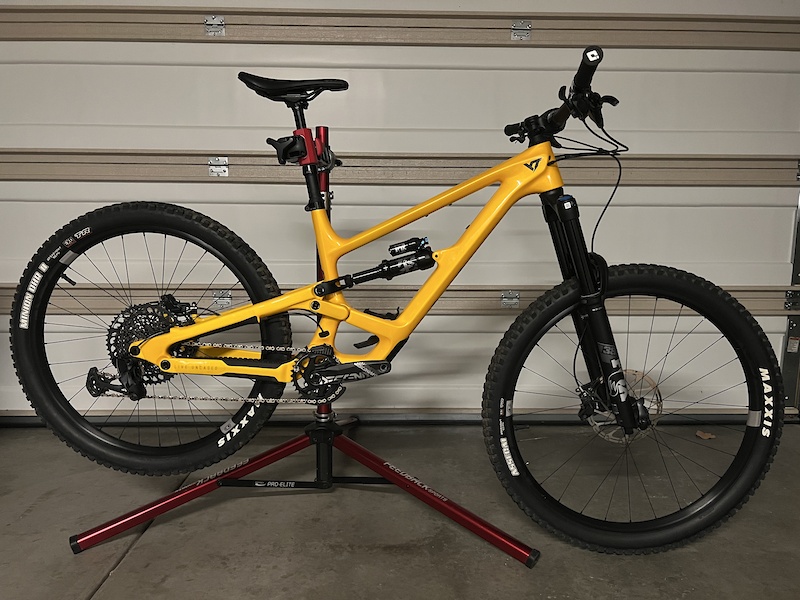 2022 YT CAPRA CORE 3 MX ENDURO - MEDIUM - Deep Yellow For Sale