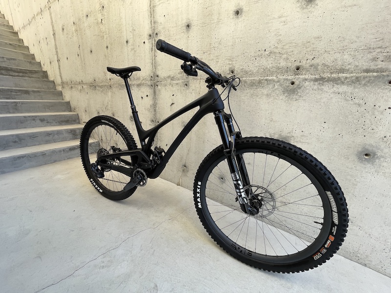 2022 Large Evil Following AXS, Carbon Wheels For Sale